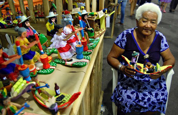 Brinquedos de Miriti: Artesanato da Floresta que Encanta o Mundo - CRAB ...